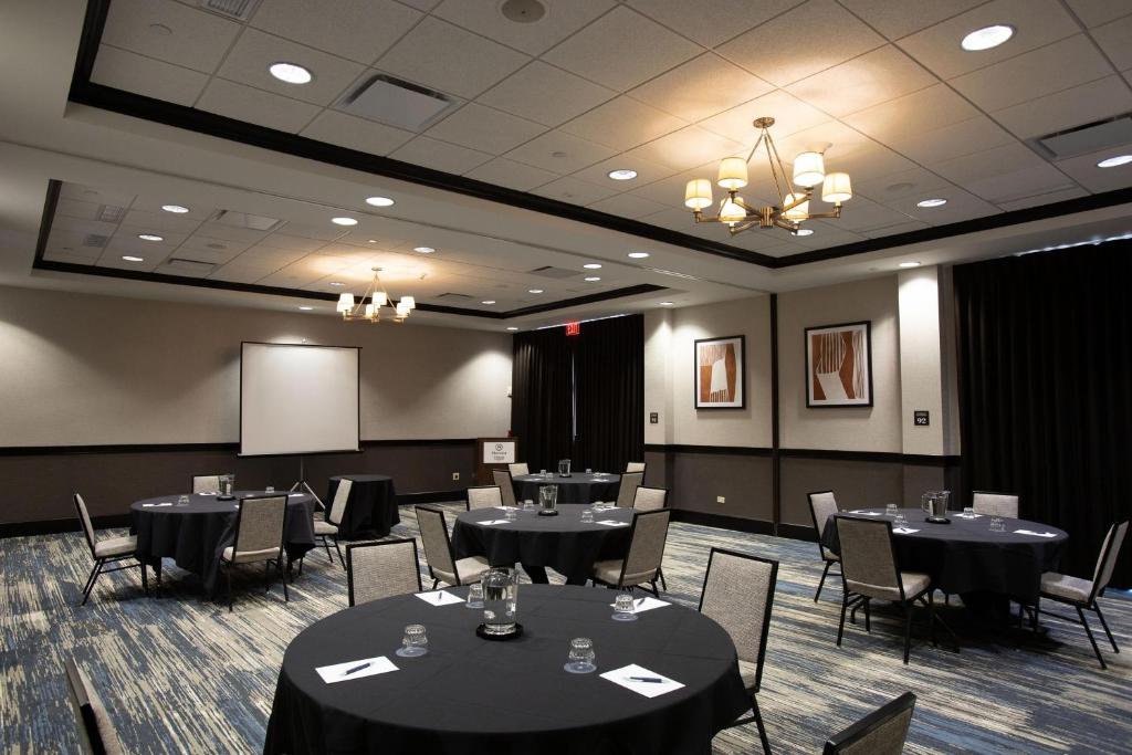 Sheraton Chicago Northbrook, Northbrook (updated prices 2025)