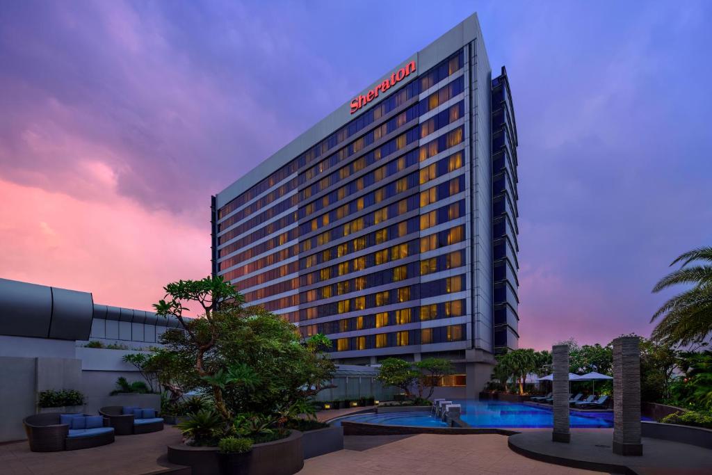 Sheraton Grand Jakarta Gandaria City Hotel, Jakarta (updated prices 2025)