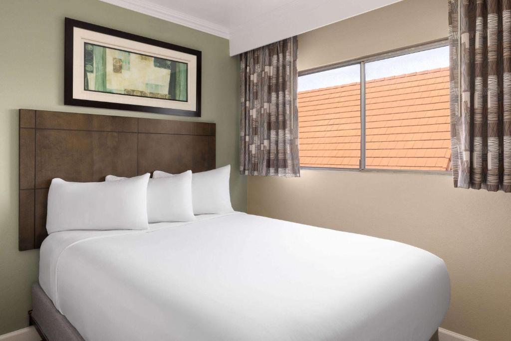 Travelodge by Wyndham Monterey Bay, Monterey (updated prices 2025)