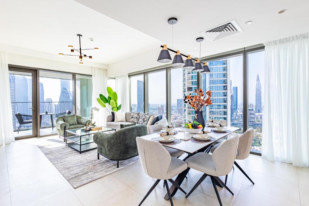 Premium 3BR l Office with Burj Khalifa & Fountain Views, Dubai (updated prices 2025)