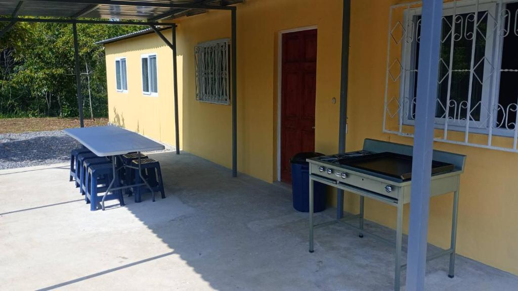 Caribbean Adventure Tours Base Camp, Puerto Barrios (updated prices 2025)