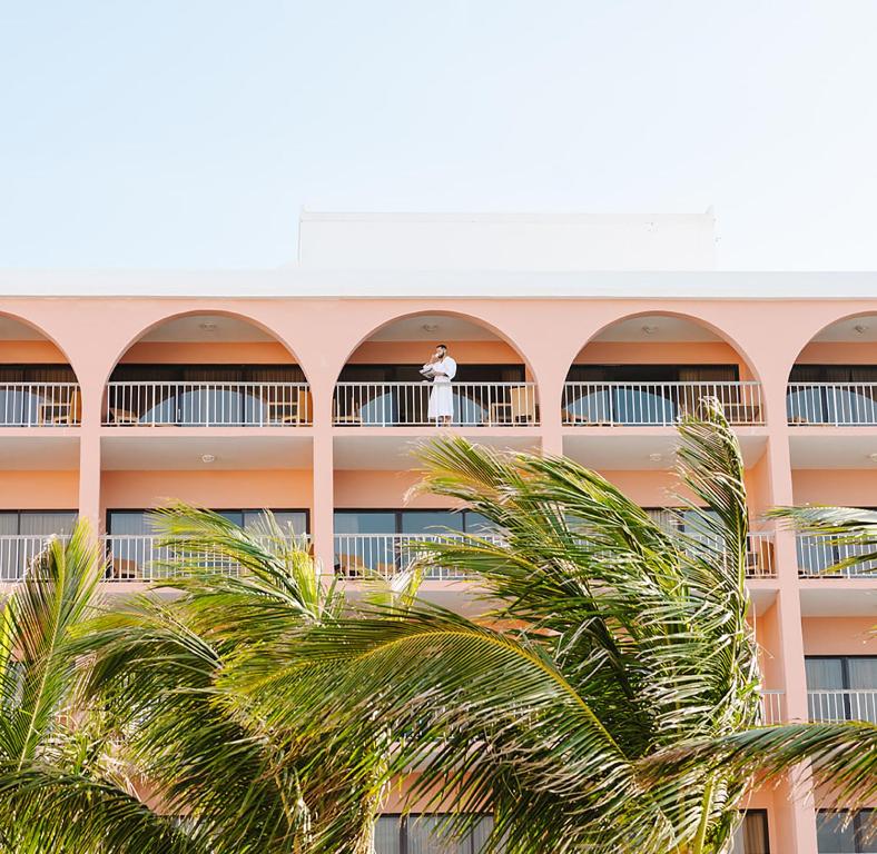 Hamilton Princess & Beach Club A Fairmont Managed Hotel, Hamilton ...