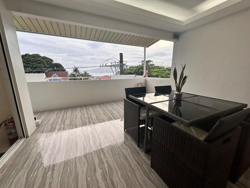 The Penthouse in Bario Barretto Olongapo near beach, Olongapo ...