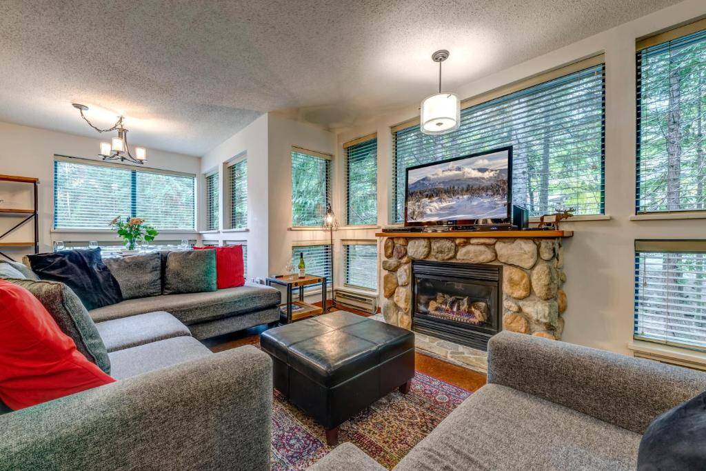 Greystone Lodge 224 Ski-in Out, Whistler (updated prices 2026)