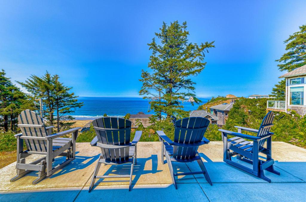 Oceanside Skies - Main House, Oceanside (updated prices 2025)
