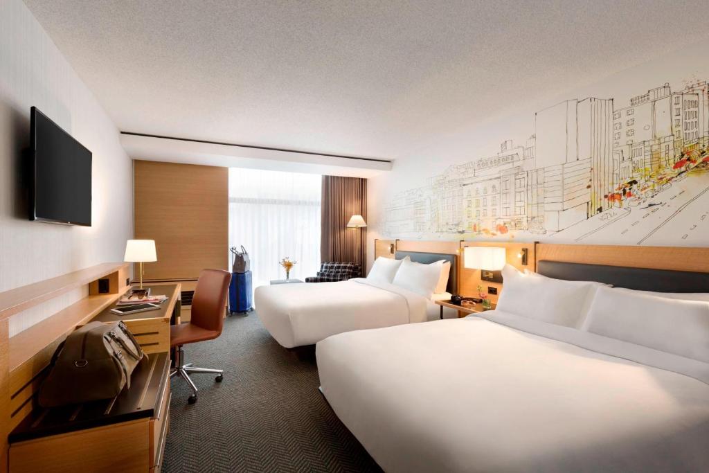 Hotel PUR, Quebec, a Tribute Portfolio Hotel, Quebec City (updated ...