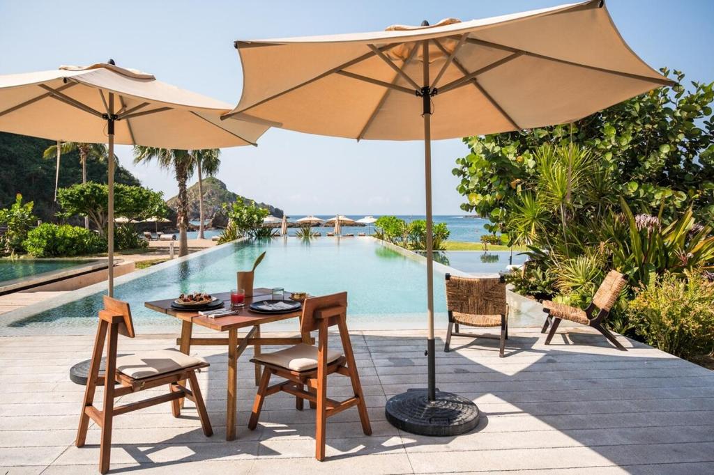 Luxury Beachfront Stay - 5 Pools!, Costa Careyes (precios actualizados ...