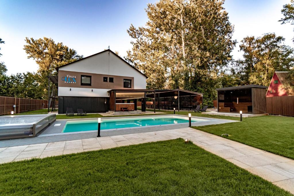 Tisza Lux Resort, Dombrád (updated prices 2026)