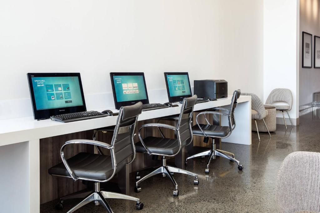 SpringHill Suites by Marriott San Diego Downtown/Bayfront, San Diego ...