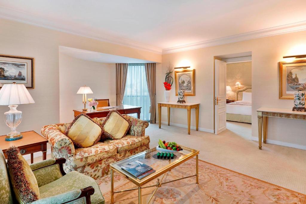 The Ritz-Carlton, Bahrain, Manama (updated prices 2025)