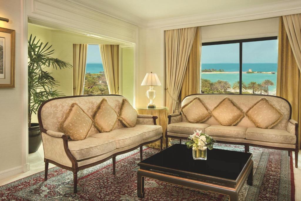 The Ritz-Carlton, Bahrain, Manama (updated prices 2025)