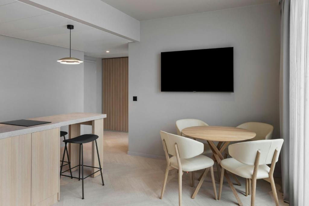 Residence Inn by Marriott Geneva City Nations, Geneva (updated prices 2025)