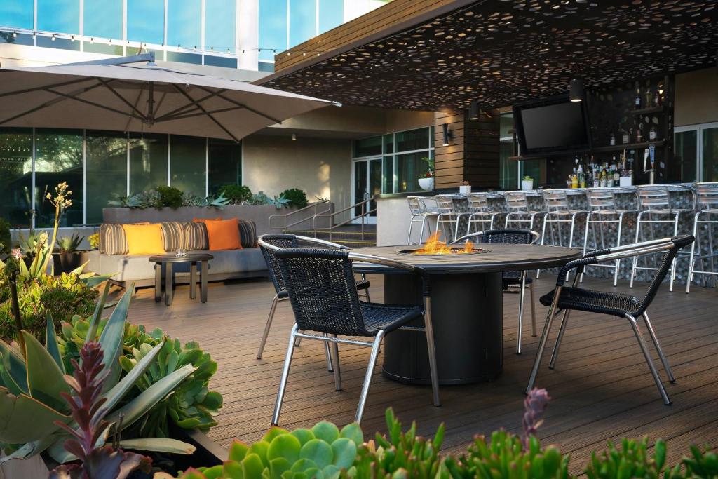Warner Center Marriott Woodland Hills, Woodland Hills (updated prices 2025)