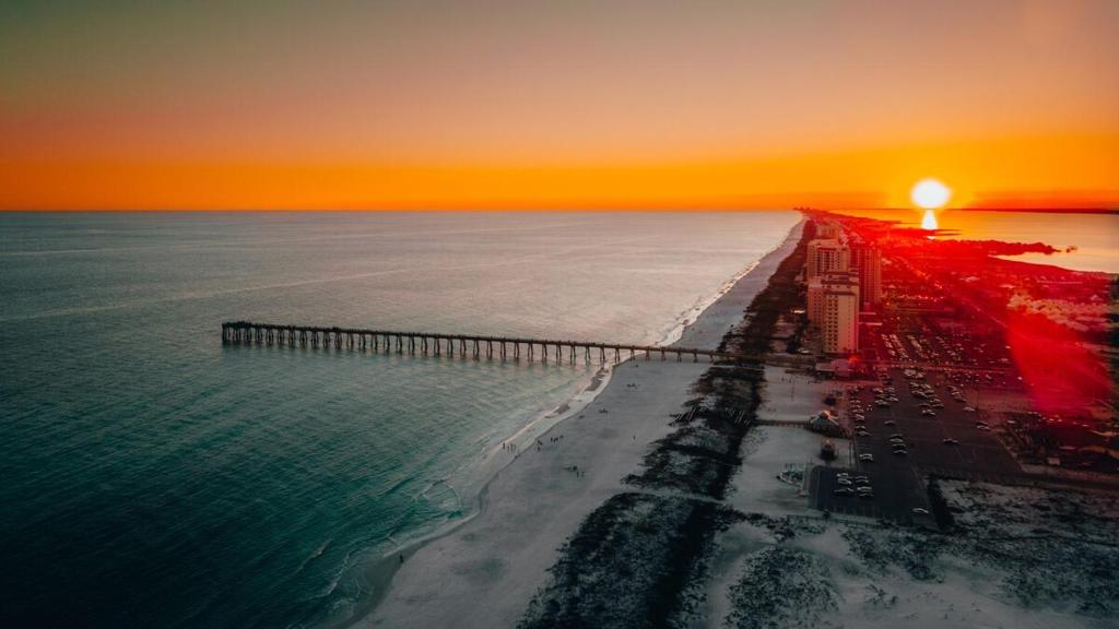 Navarre Beach house, Navarre (updated prices 2026)