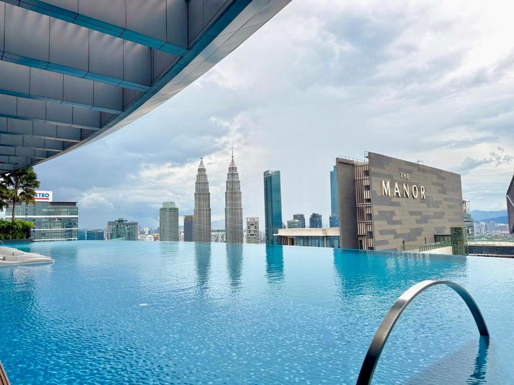 Eaton KLCC Infinity Pool by NP, Kuala Lumpur (updated prices 2025)