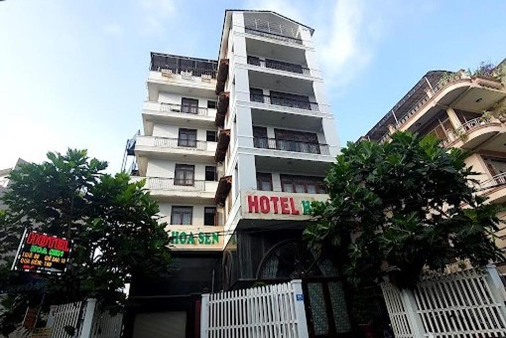 Hoa Sen Hotel, Ho Chi Minh City (updated prices 2025)