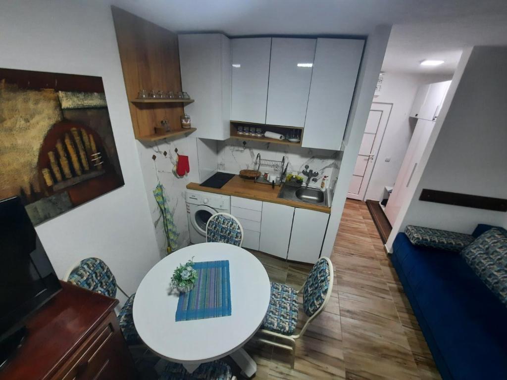 Bela reka 1, Brzeće (precios actualizados 2025)