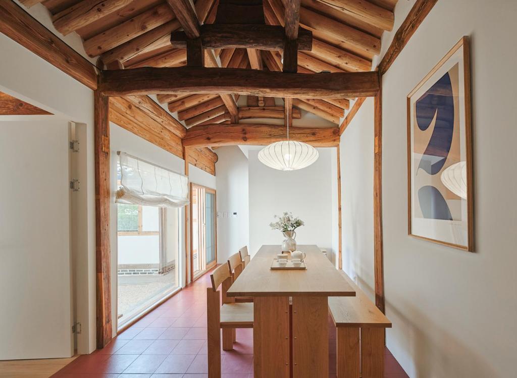 StayMoire Entire Hanok - Central of Seoul, Seoul (updated prices 2025)