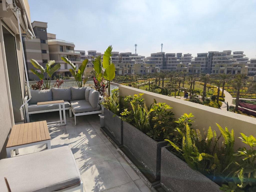 Signature 2BR with Stunning Greenery in Villette SODIC, Cairo (updated ...