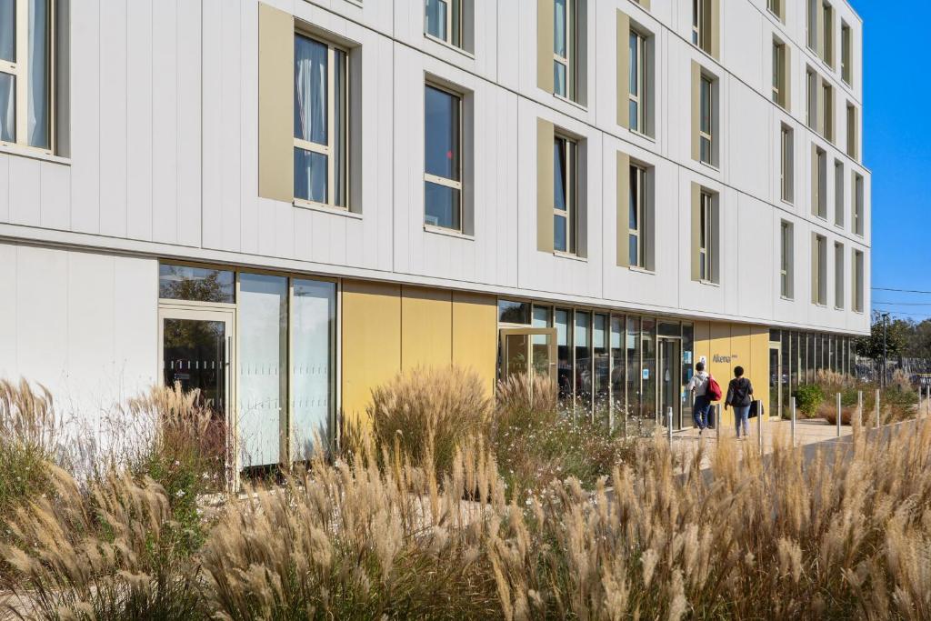 Akena Nantes Rezé Aéroport, Rezé (tarifs actualisés, 2025)