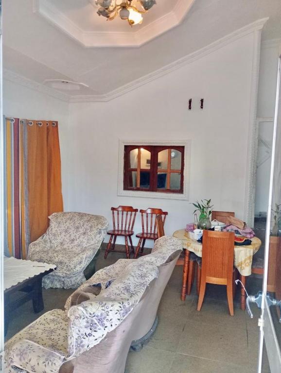 Chez Tonton Guy & maman Betty, Pointe-Noire (aktualisierte Preise für 2025)