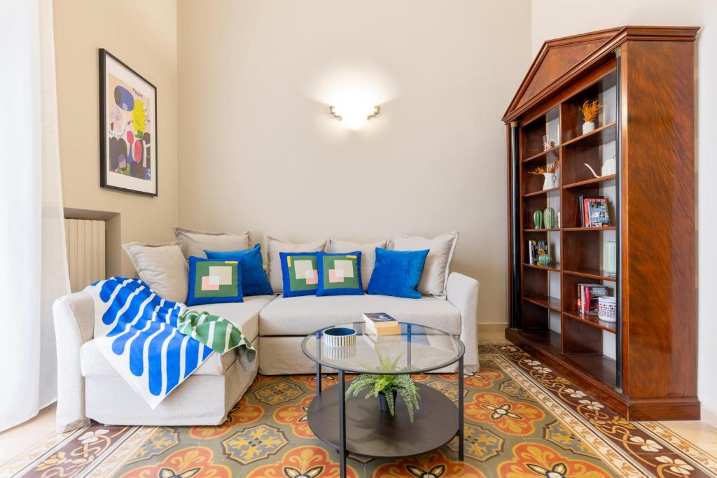 100mq Maison Paradise - Central & Elegant Apt, Bari (preços atualizados ...