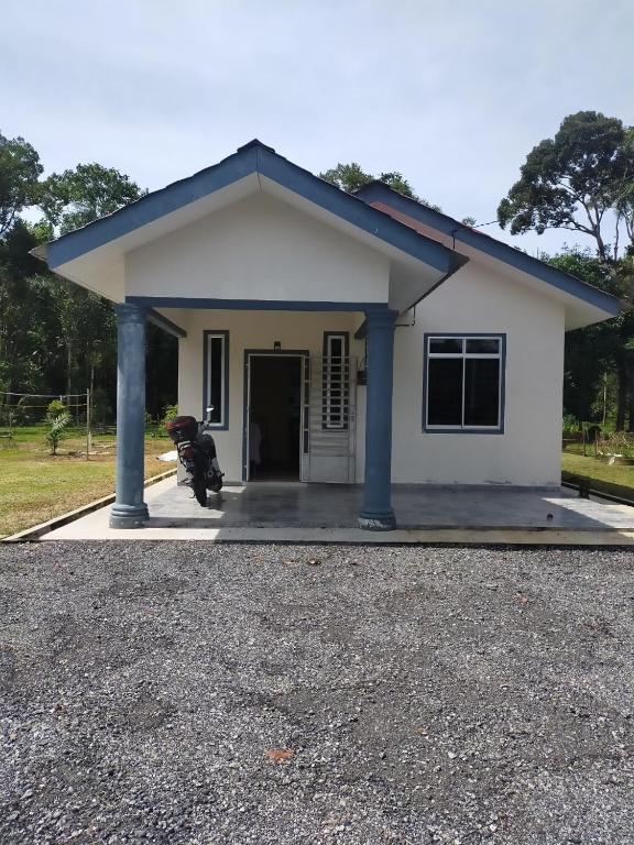 Rumah Dusun, Yan (updated prices 2026)