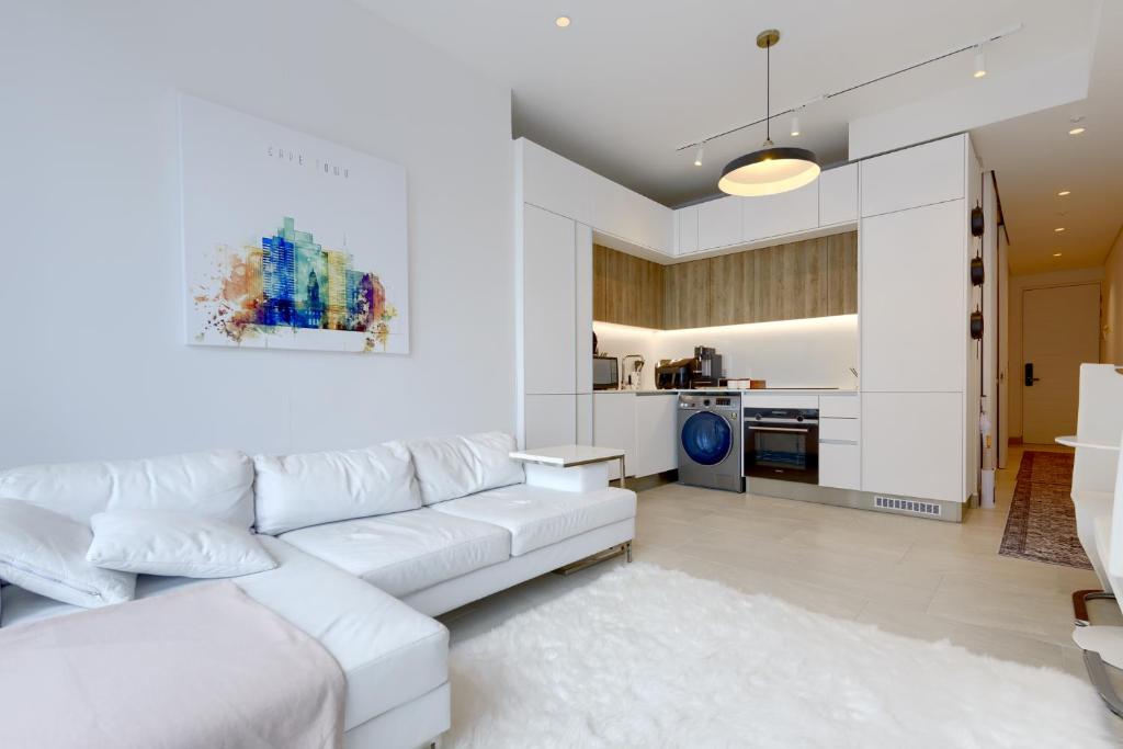 Lily Pod, Cape Town (updated prices 2025)