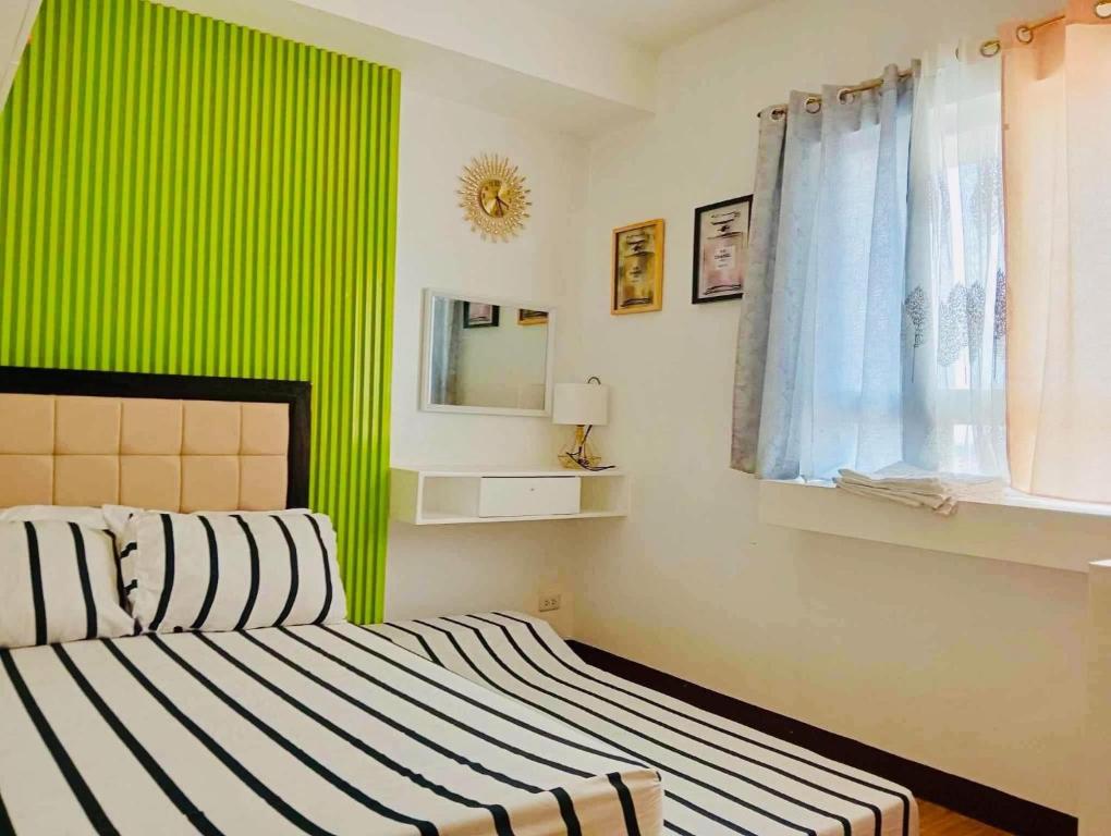 Studio unit Mesaverte Residence Near SM downtown Gaisano Mall Centrio Mall, Cagayan de Oro ...