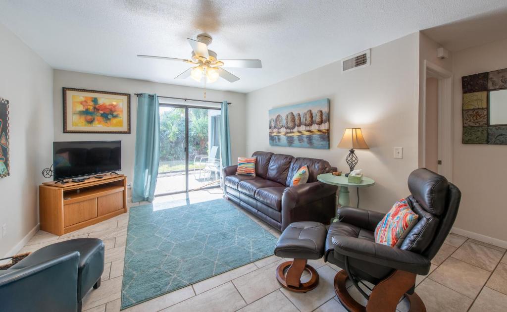 Sea Woods 115, New Smyrna Beach (updated prices 2026)