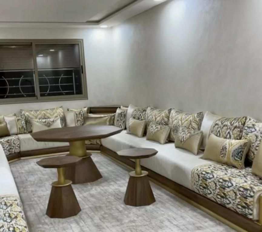 Mnar, Tánger (precios actualizados 2025)