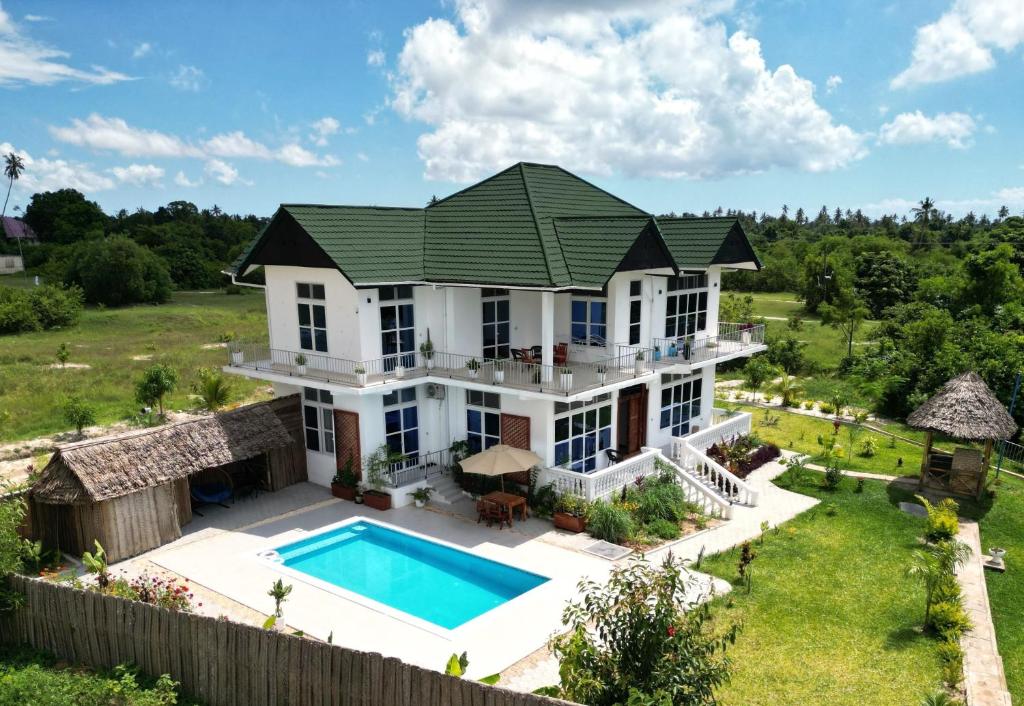 Maneri Villa and Apartments - First Floor, Kama (updated prices 2025)