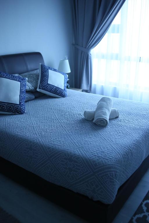 Bella at JQ, Kota Kinabalu (updated prices 2026)