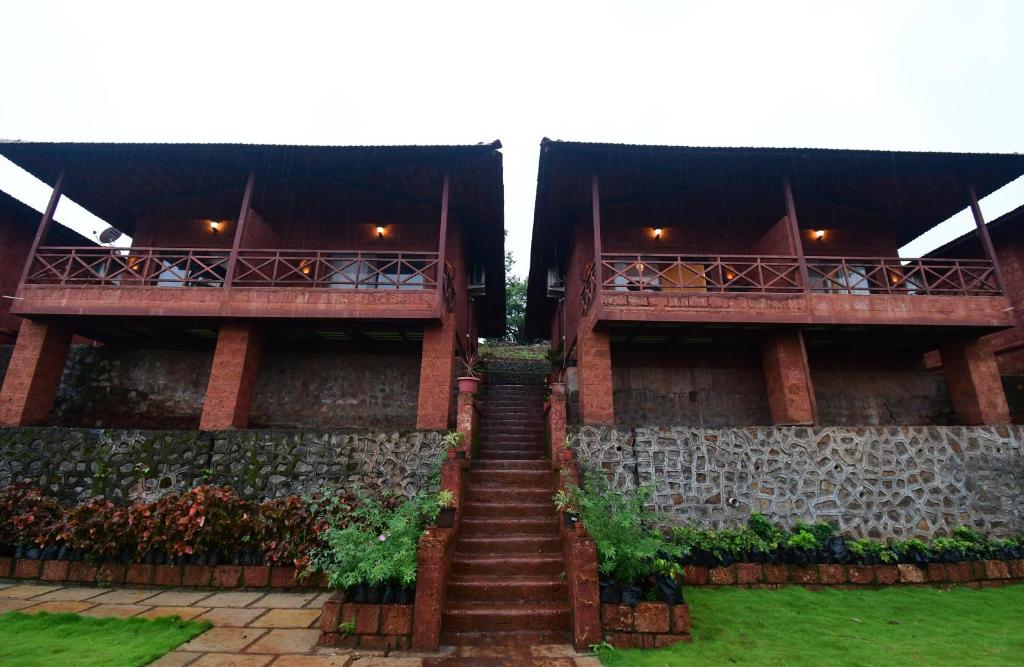 Waves and Vibes Resort, Lavasa (updated prices 2025)