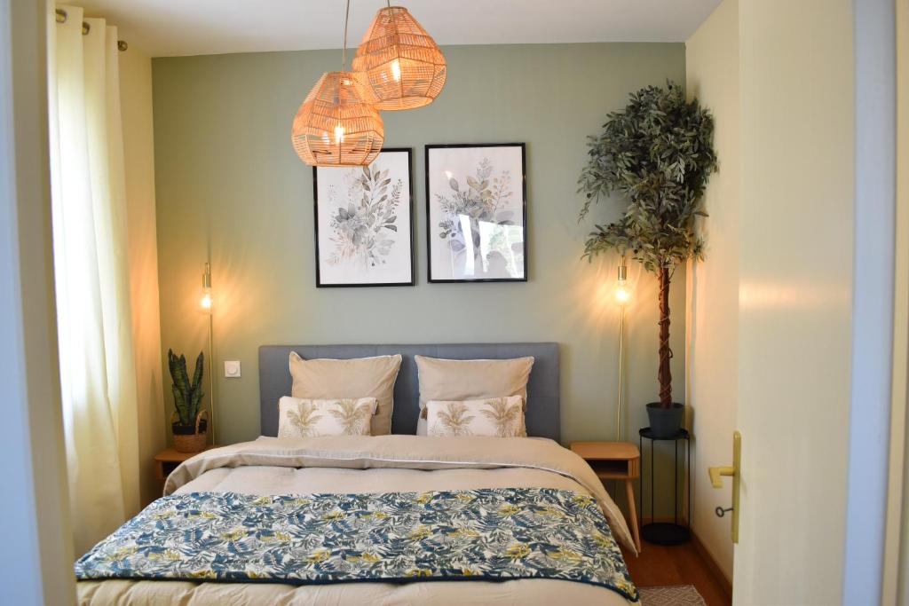Le paisible, Poitiers (updated prices 2025)