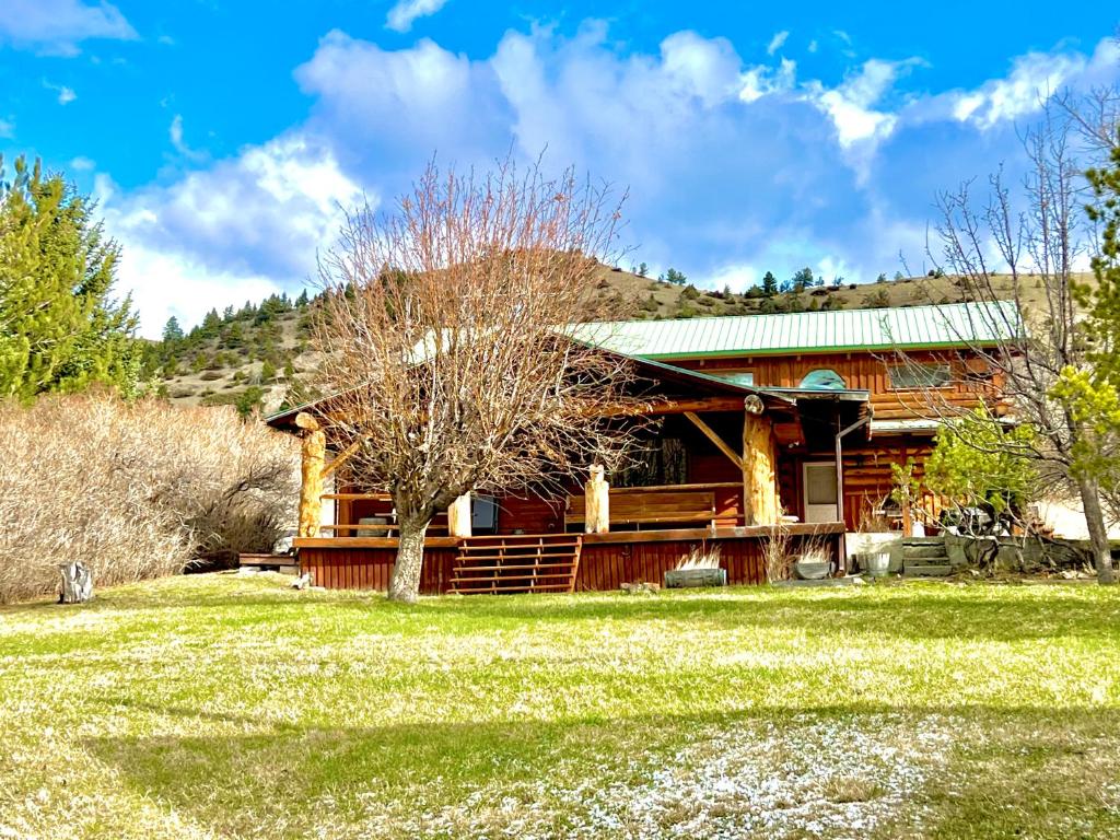 Montana Rustic Getaway, Livingston (updated prices 2026)