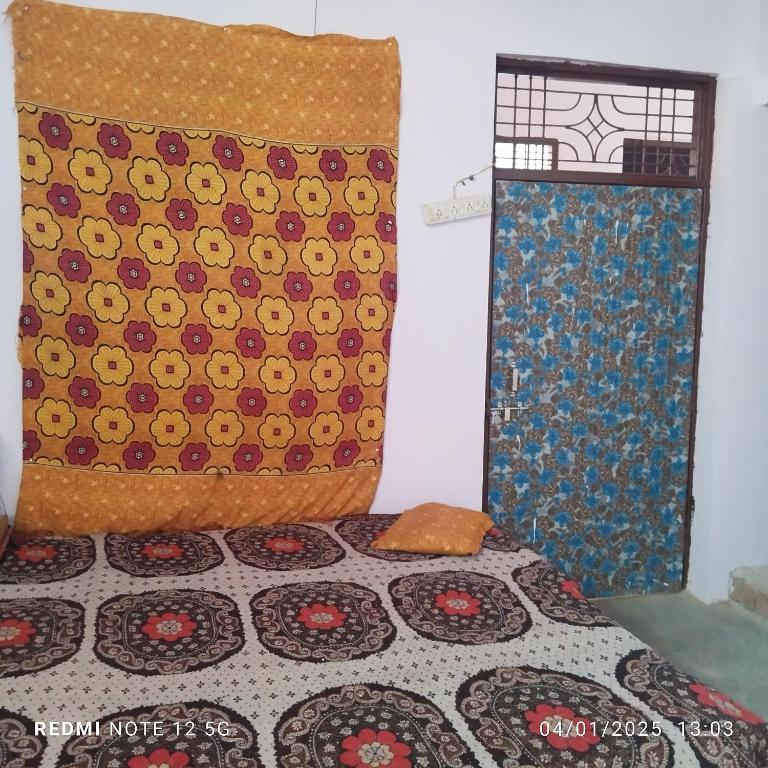 Kutumb, Prayagraj (updated prices 2026)