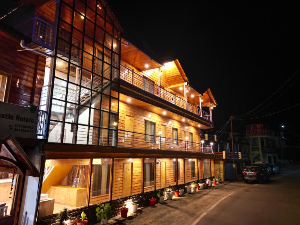 The Golden Castle Hotels, Mukteswar (updated prices 2026)