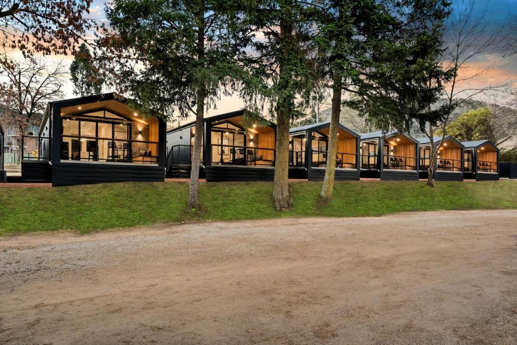 Bright Riverside Holiday Park, Bright (updated prices 2025)