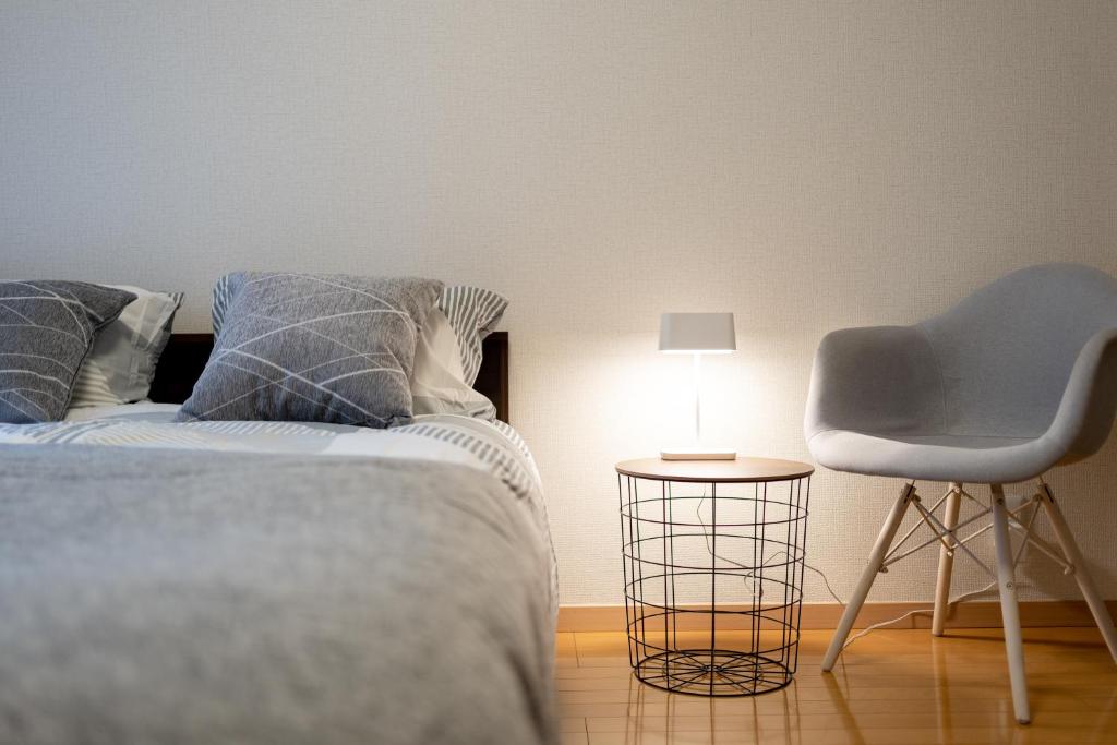 Belle Lead 206, Tokyo (updated prices 2025)