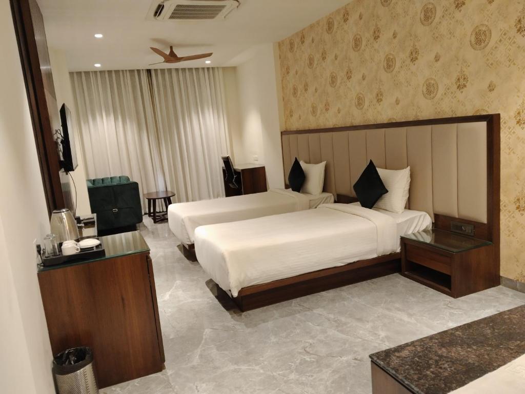 Hotel Atiraj, Burhar (precios actualizados 2025)