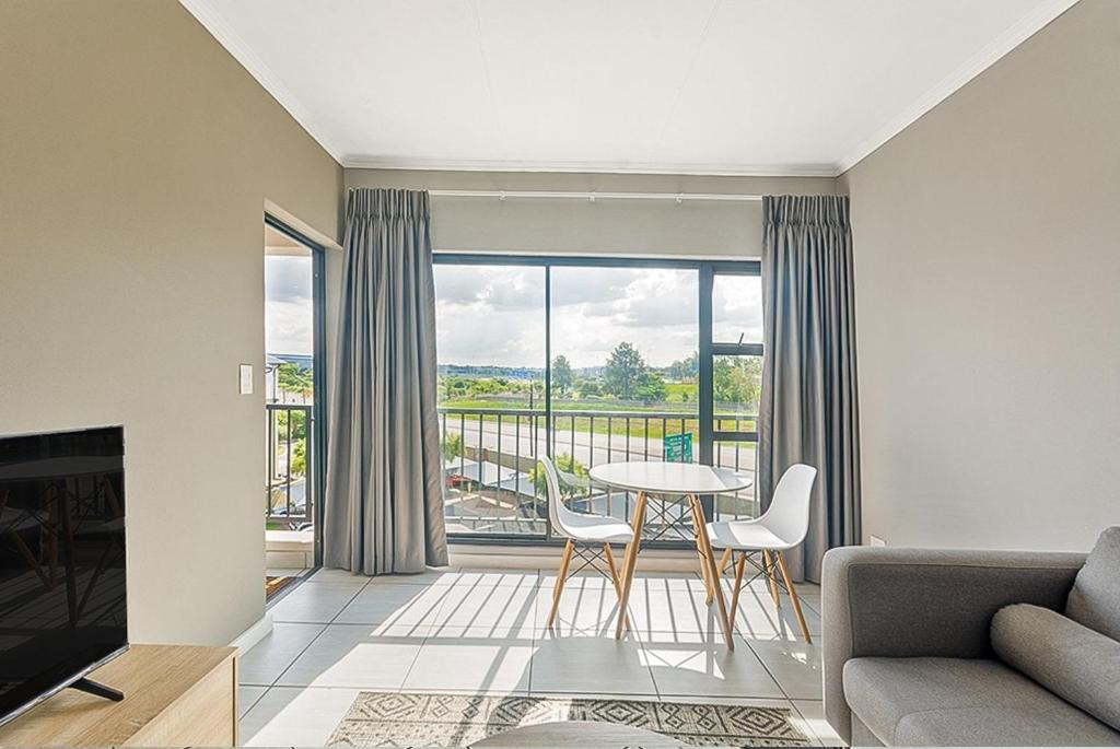 Urban Waterfall Hideaway, Midrand (updated prices 2026)