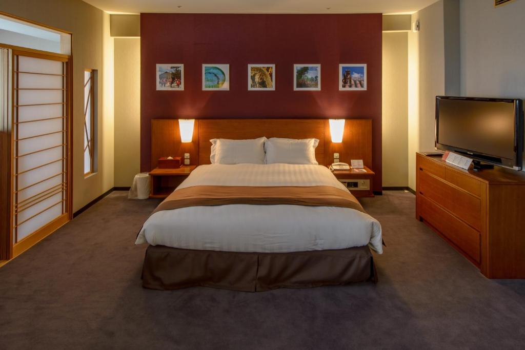 Okinawa Grand Mer Resort, Okinawa City (updated prices 2025)