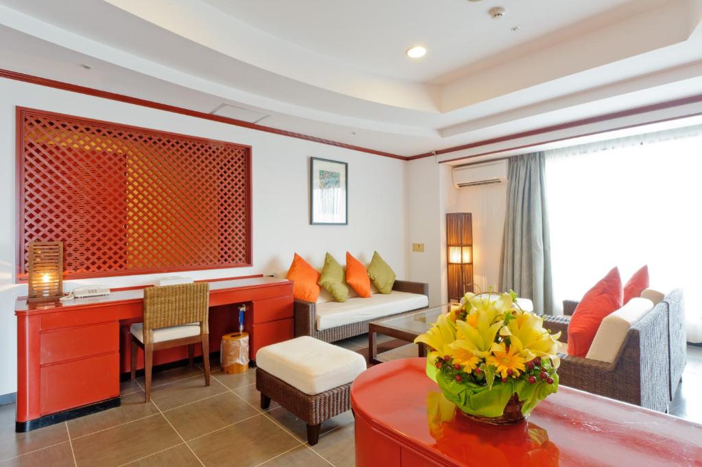 Okinawa Grand Mer Resort, Okinawa City (updated prices 2025)