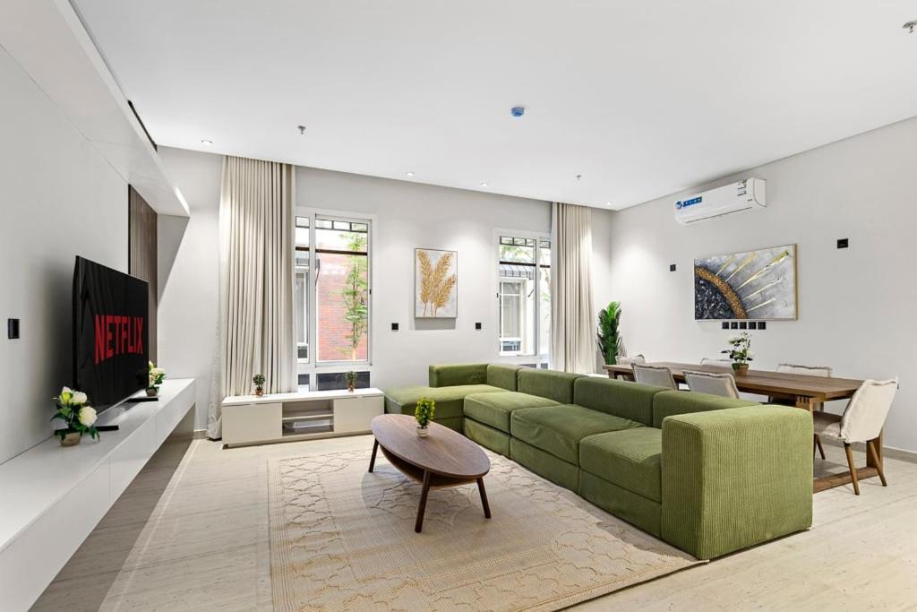 GR- Modern and High-End 3Bdr Apartment self-entry, Riyadh (updated ...