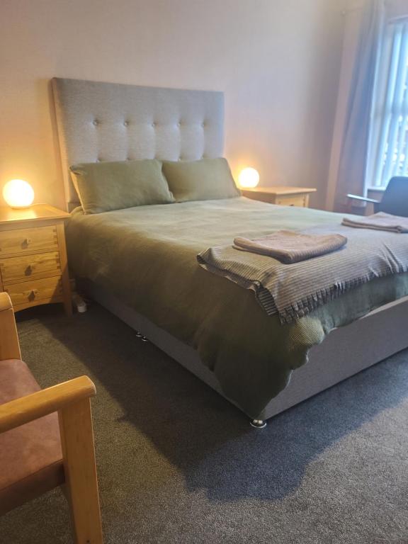 Edenderry Town House, Belfast (updated prices 2025)