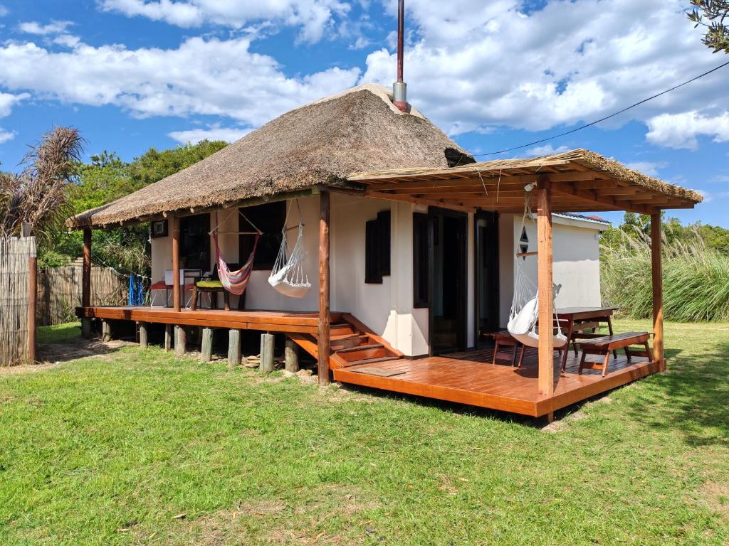 TATA Y TOTTI Playa & Verde, Punta del Diablo (precios actualizados 2026)