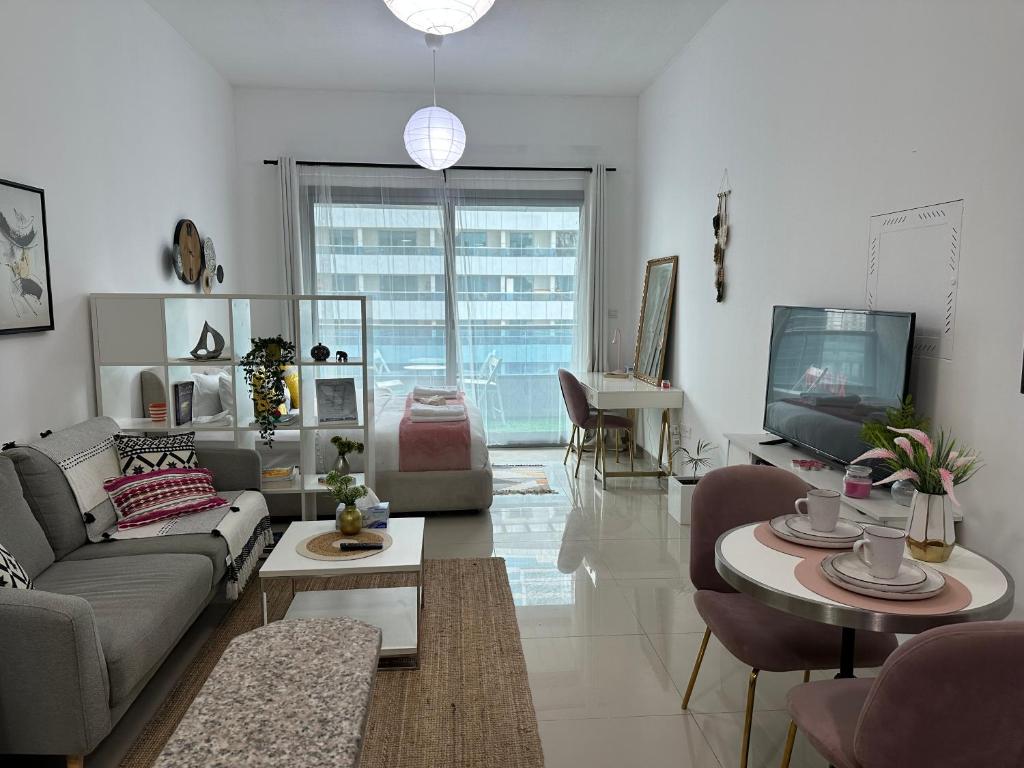 Studio Apartment- Dubai Marina, Dubái (precios actualizados 2025)