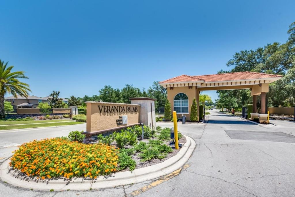 You and Your Family will Love this Luxury Villa on Paradiso Grande ...