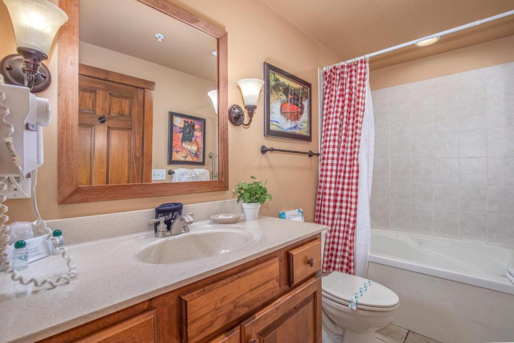 Village At Indian Point Lodge 19 Unit 8, Branson (updated prices 2025)